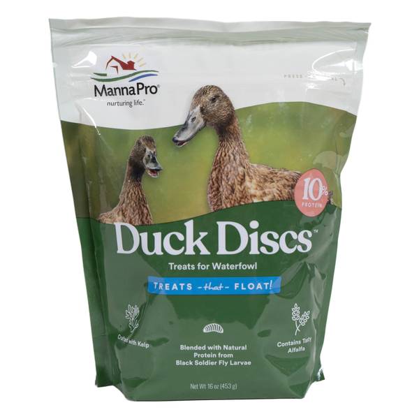 Manna Pro 16 oz Duck Discs - 1030978 | Blain's Farm & Fleet